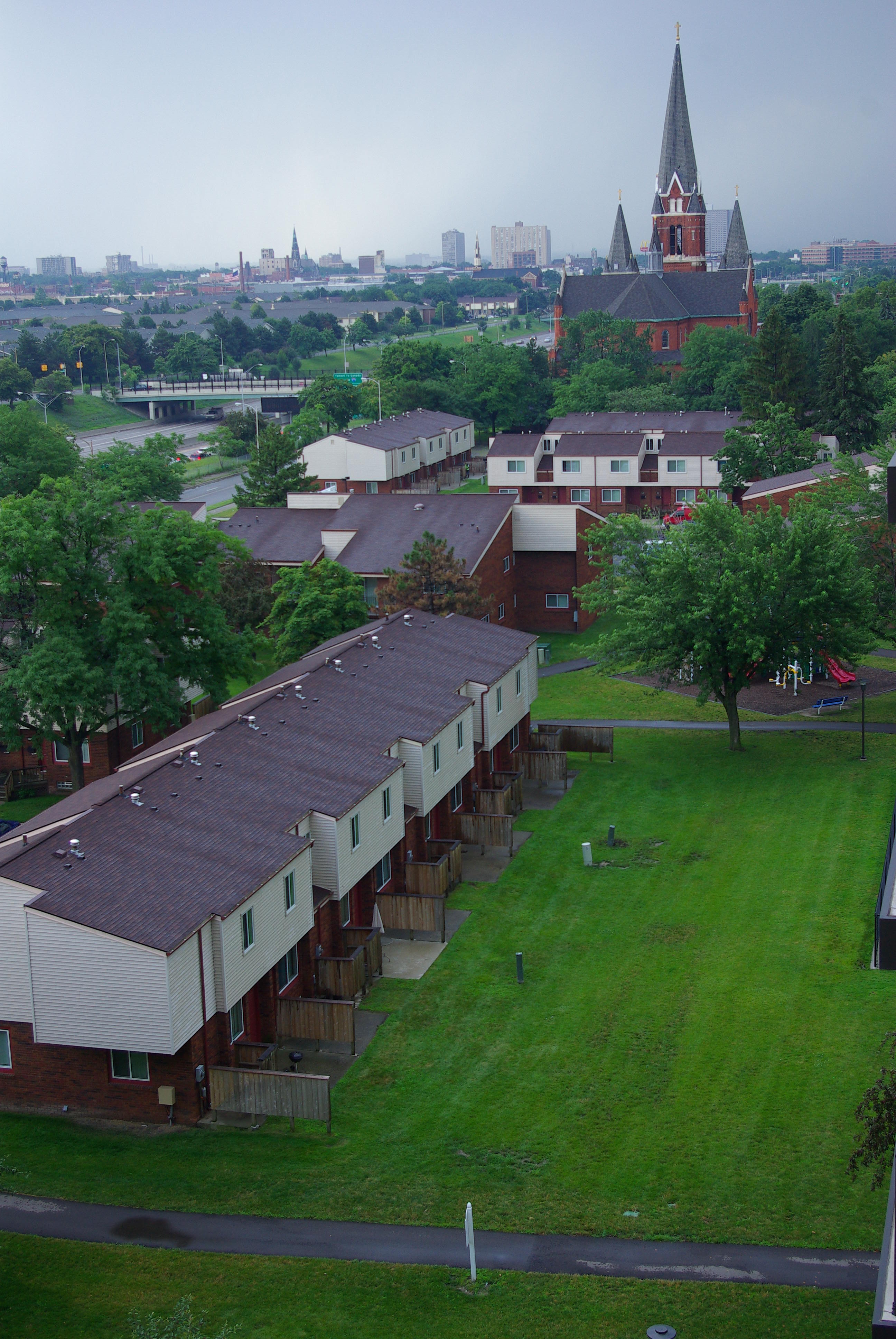 Gallery - Viewpointe Village